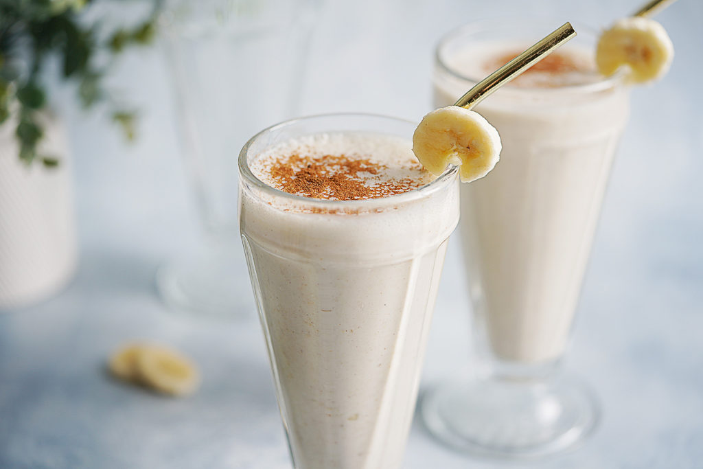 Licuados De Plátano (Banana Smoothie) | Muy Delish