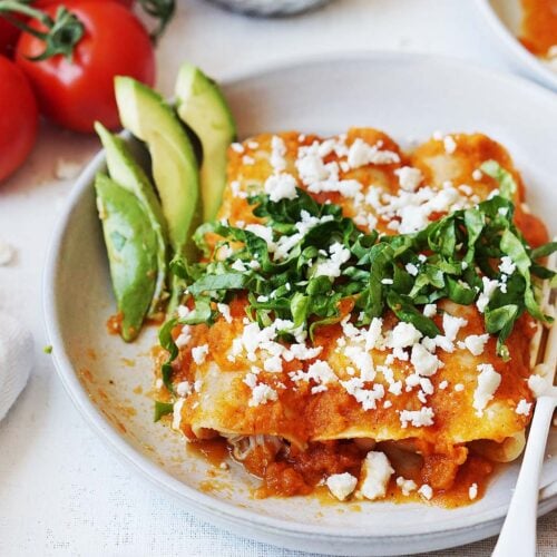 Entomatadas with Homemade Tomato Sauce | Muy Delish