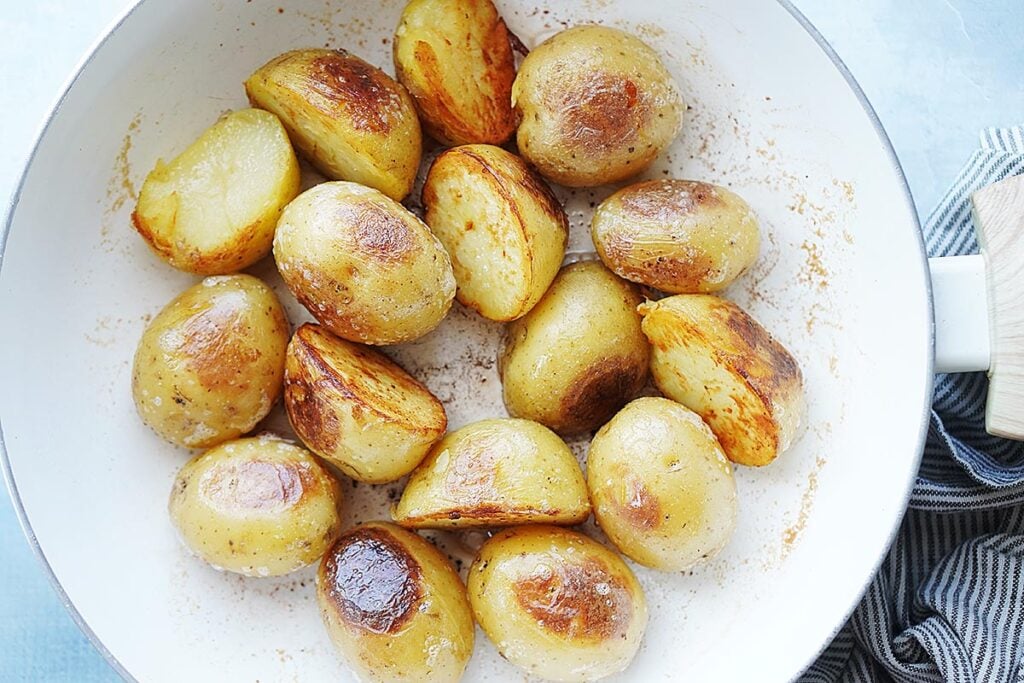 Papas A La Diabla (Spicy Potatoes) | by Muy Delish