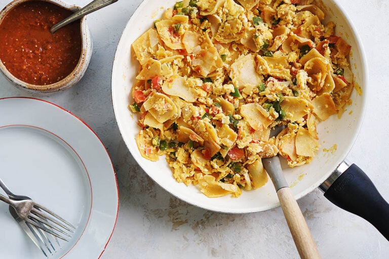 Authentic Migas Con Huevos | Muy Delish
