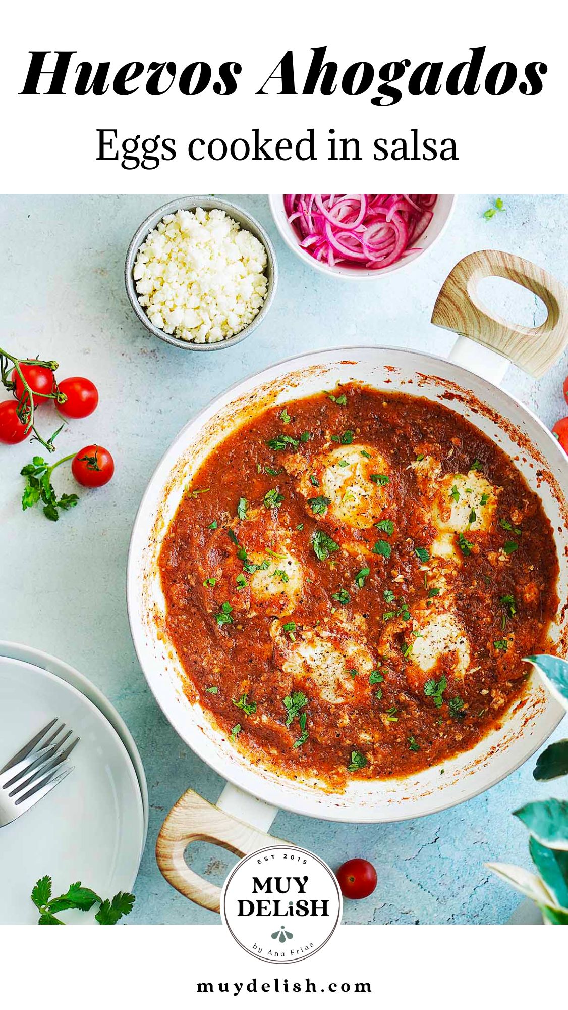 Huevos Ahogados | Mexican Recipe by Muy Delish